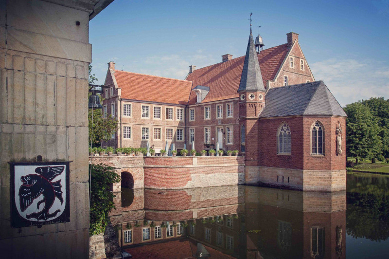 Öffnungszeiten – Burg Hülshoff